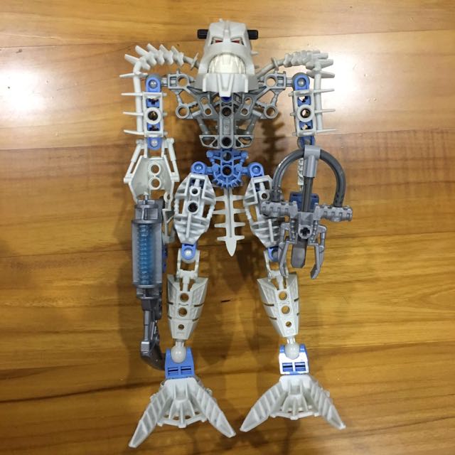 Bionicles Piraka Series, Hobbies & Toys, Toys & Games on Carousell