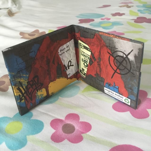 Batman Vs Superman Mighty Wallet, Men's Fashion, Bottoms, Sleep and ...