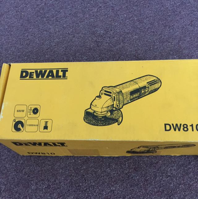 Dewalt Dw 810, Everything Else on Carousell