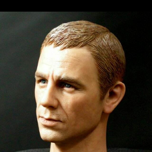 ROADSHOW 1/6 Action Figure Head Sculpt Daniel Craig James Bond 007 ...