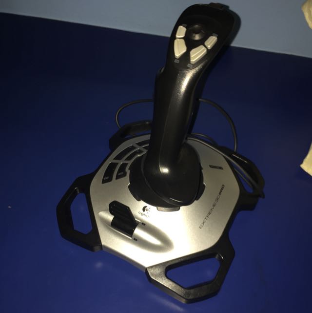 Flight Simulator Logitech Extreme 3D Pro Flight Yoke, Computers & Tech ...