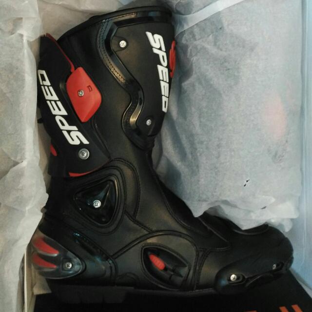 Racing Boot, Auto Accessories on Carousell