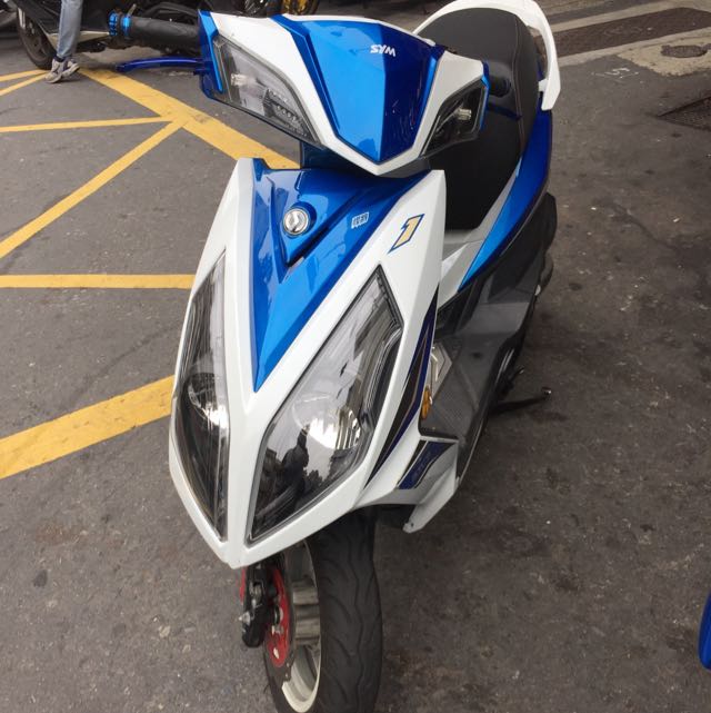 2014年 Fighter 150 6代, 機車在旋轉拍賣