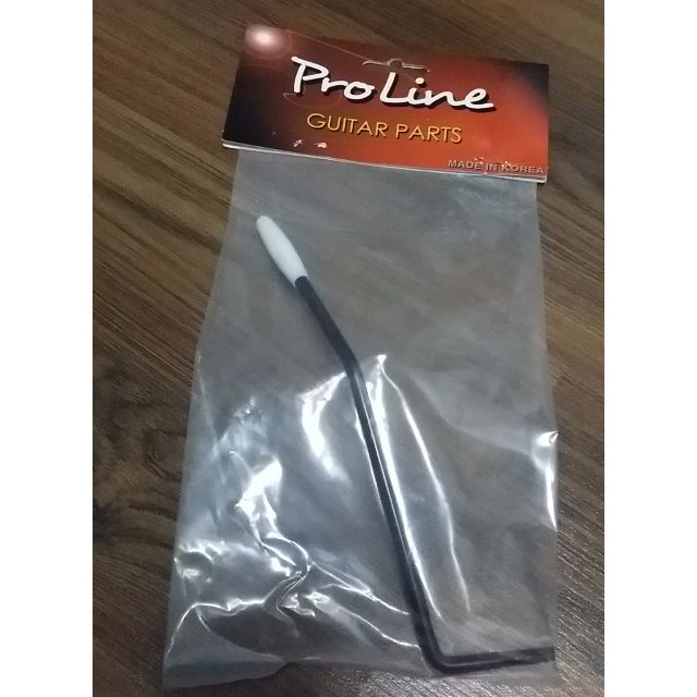 ProLine S-Style Black Tremolo Arm Tip White, TV & Home Appliances, TV ...
