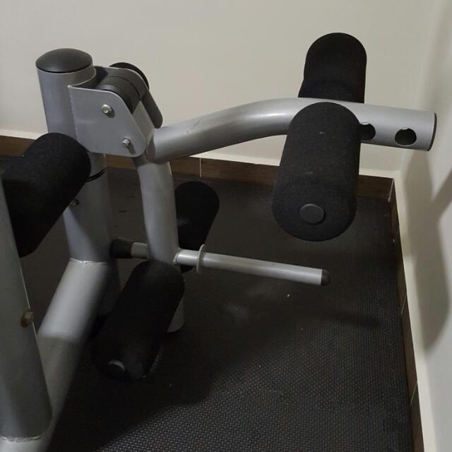 Aibi Gym Set, Men's Fashion, Activewear on Carousell