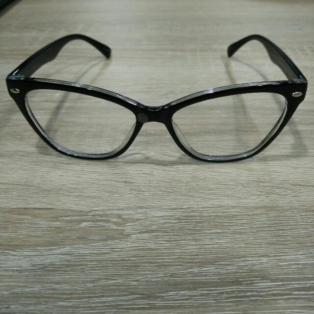 Plastic Spectacles, Men's Fashion, Watches & Accessories, Sunglasses ...