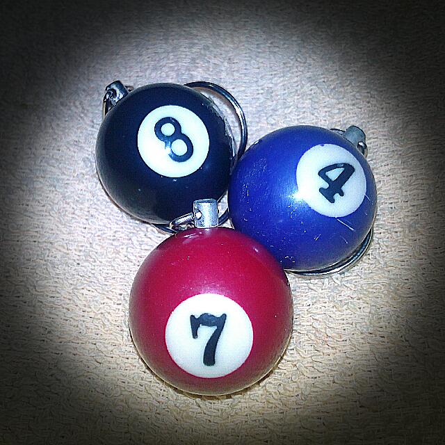 Snooker Pool Ball Keychain, Everything Else on Carousell