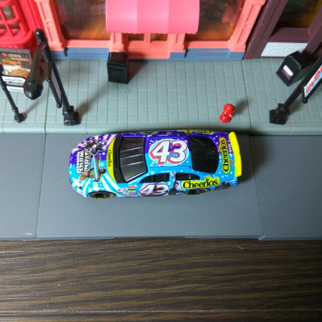 Star Wars Cheerios RICHARD PETTY #43 RACE CAR NASCAR Diecast, Hobbies ...