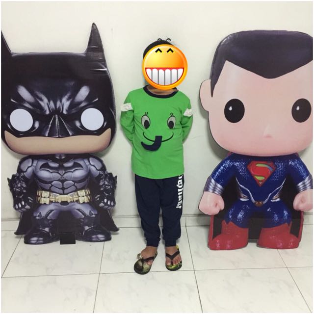 Batman And superman Standees, Hobbies & Toys, Toys & Games on Carousell