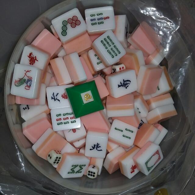 Mahjong Set, Hobbies & Toys, Toys & Games on Carousell