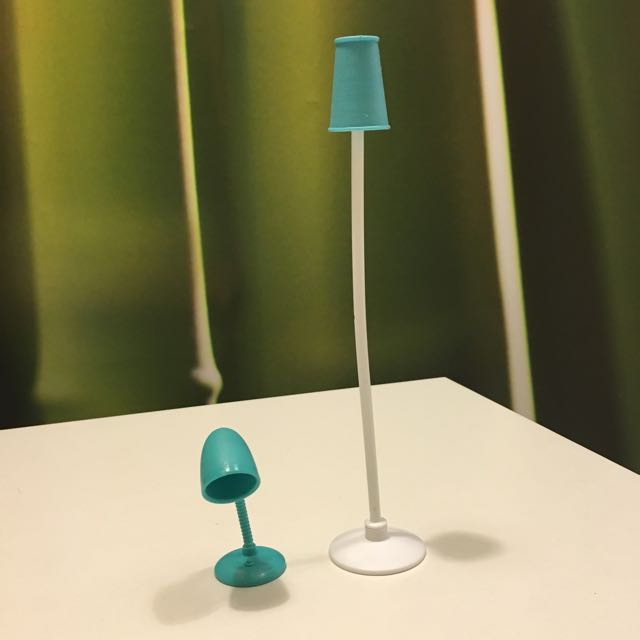 Barbie Bedroom Table and Floor Lamp Lights From So Real Yellow Version ...