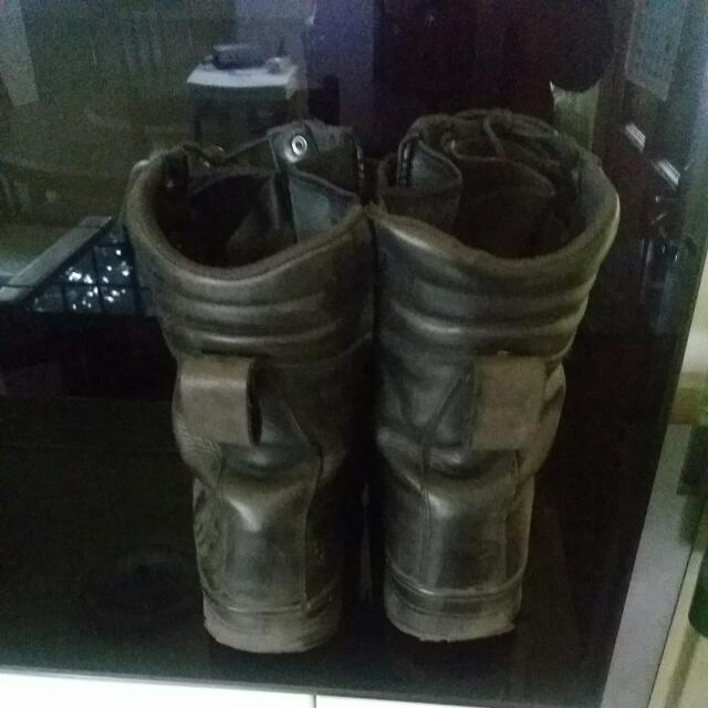 SCDF USAR BOOTS SIZE 13, Men's Fashion, Footwear, Boots on Carousell