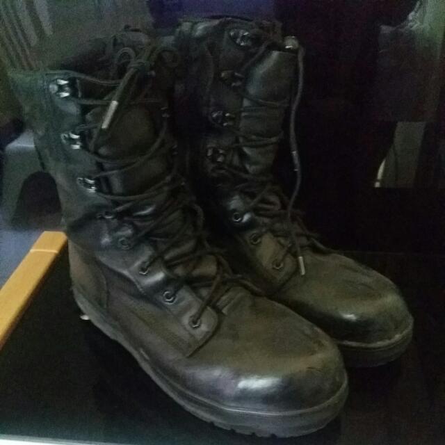 SCDF USAR BOOTS SIZE 13, Men's Fashion, Footwear, Boots on Carousell