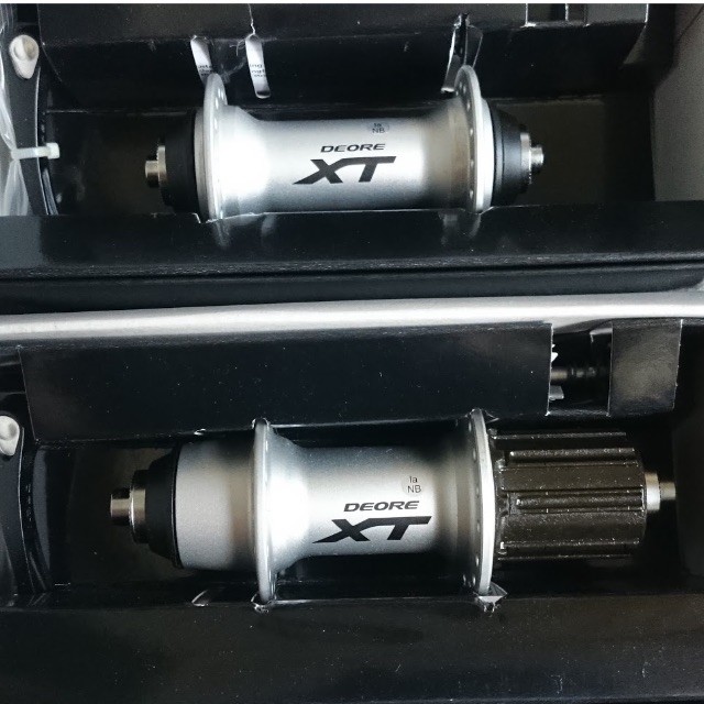 Shimano Deore XT T780 Hubs, Sports Equipment, Bicycles & Parts, Parts ...