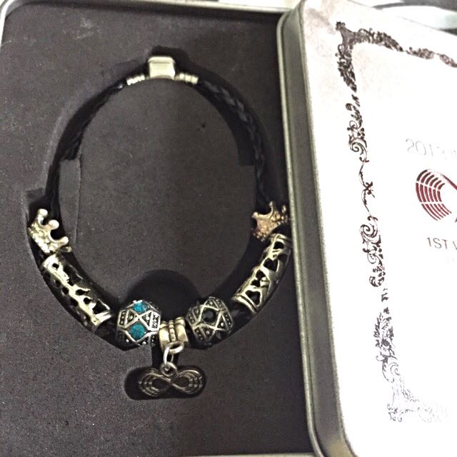 INFINITE OGS Bracelet Replica, Hobbies & Toys, Memorabilia ...