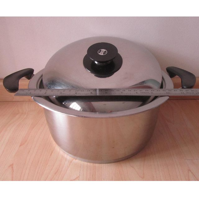 AMC, stainless steel 18-10 (all lids are not Secuquick/Sensotherm ...