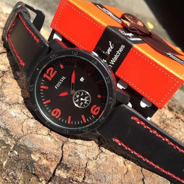 Fossil Watch, Men's Fashion, Watches & Accessories, Watches on Carousell