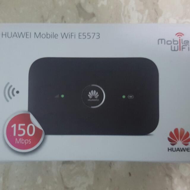 Huawei Mobile Wifi E5573 (1 Week Old), Computers & Tech, Parts ...