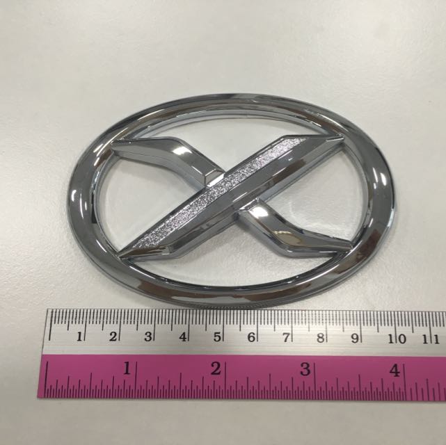 Toyota Mark X Emblem & Wheels Cap, Cars on Carousell