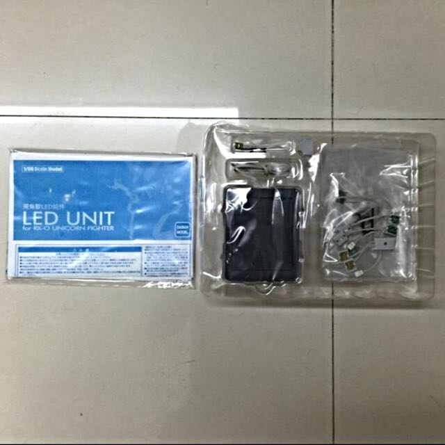 Daban PG Gundam With Led, Full Armor Unit And Waterslide Decals ...