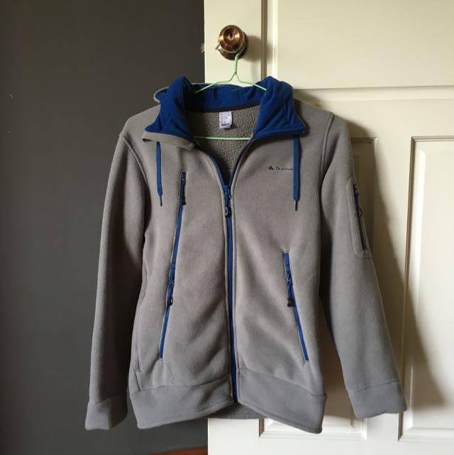 Quechua Hiking Jacket, Men's Fashion, Coats, Jackets and Outerwear on ...