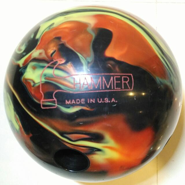 Hammer Absolut Curve bowling ball, Sports on Carousell