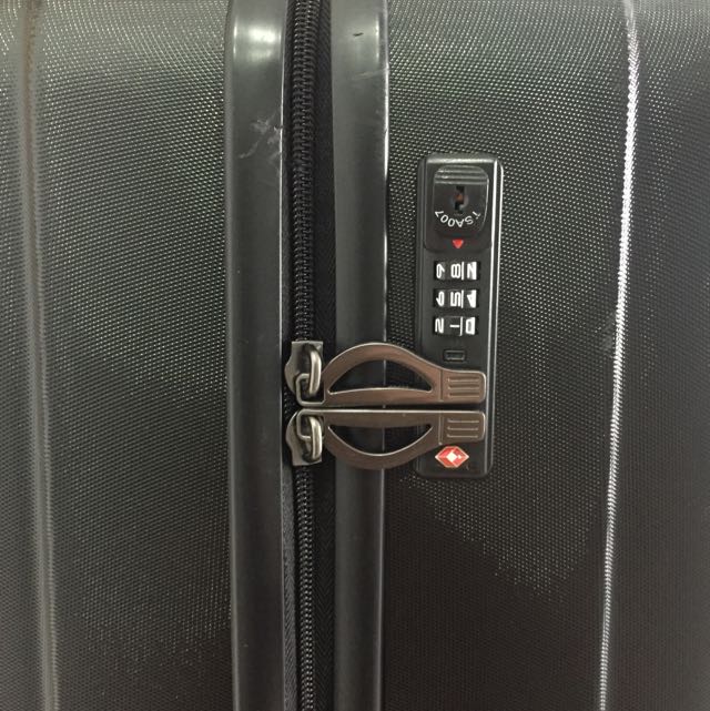 Stratic Cliff Suitcase Luggage, Hobbies & Toys, Stationery & Craft, Art ...