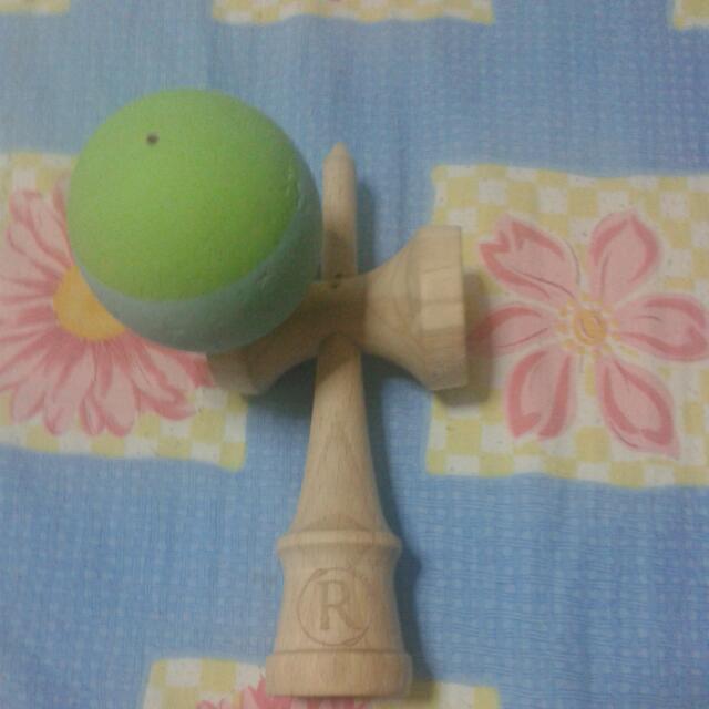 Kendama Dwi Tama X Roots Ken, Men's Fashion, Muslim Wear, Accessories ...