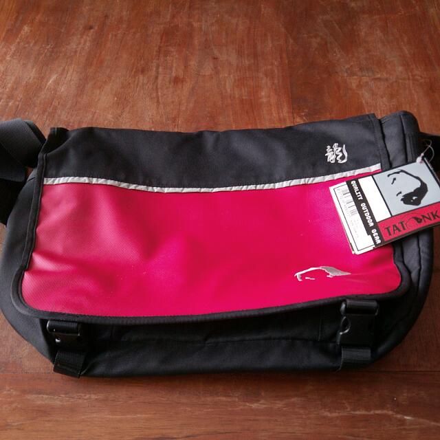 Tatanka Hang Out Bag, Men's Fashion, Bags, Belt bags, Clutches and ...