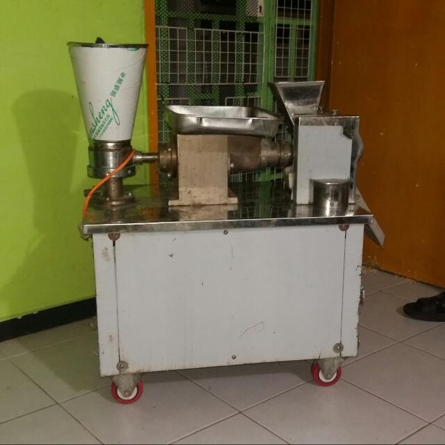 Curry Puff/ Dim Sum/ Dumpling Maker, TV & Home Appliances, Kitchen ...