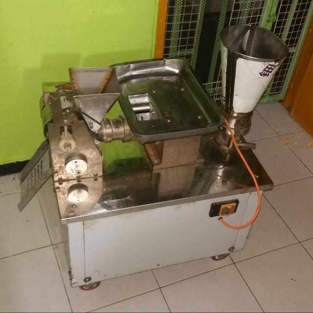 Curry Puff/ Dim Sum/ Dumpling Maker, TV & Home Appliances, Kitchen ...