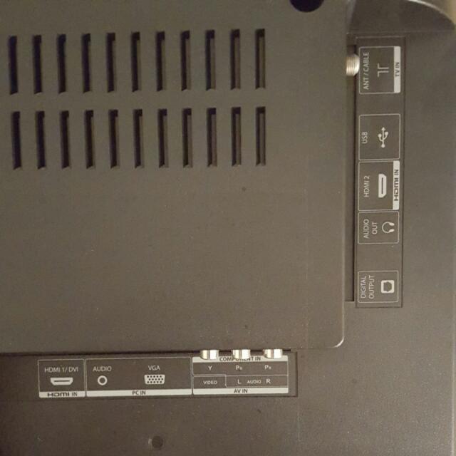 32 Inch Insignia TV, TV & Home Appliances on Carousell