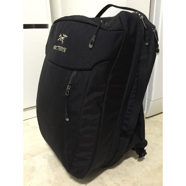 Arcteryx Blade 30 Backpack, Sports Equipment, Hiking & Camping on Carousell