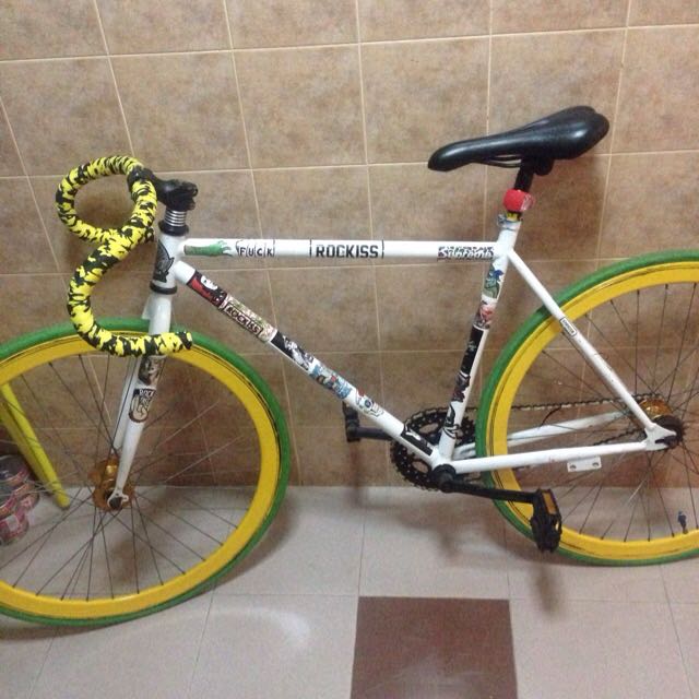 Sticker Bomb Fixie, Sports Equipment, Bicycles & Parts, Parts ...