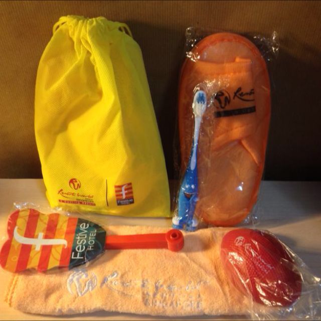 RWS Festive Hotel Welcome Pack For Kids, Babies & Kids, Baby Nursery ...