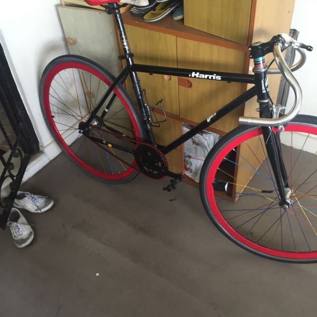 Harris Fixie, Sports Equipment, Bicycles & Parts, Bicycles on Carousell