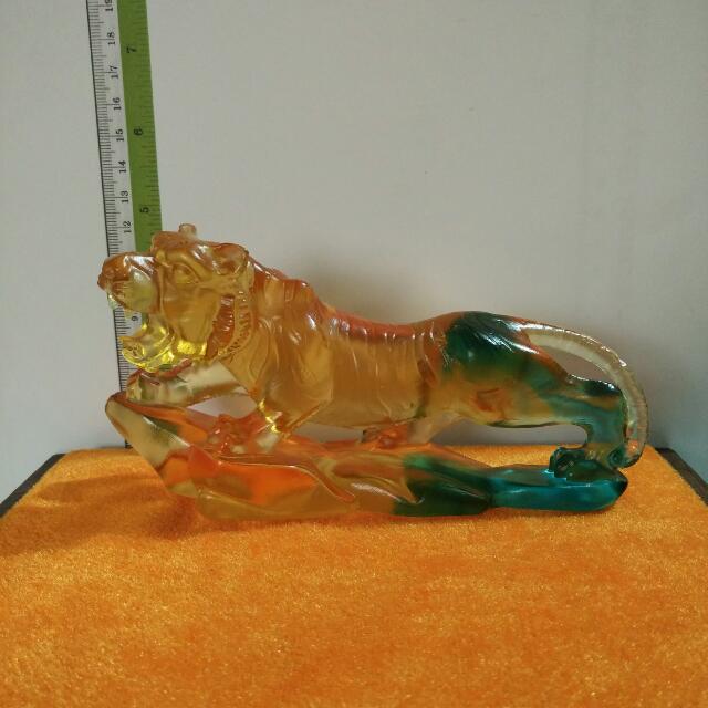 "Lui Li" Figurine #5, Hobbies & Toys, Memorabilia & Collectibles ...