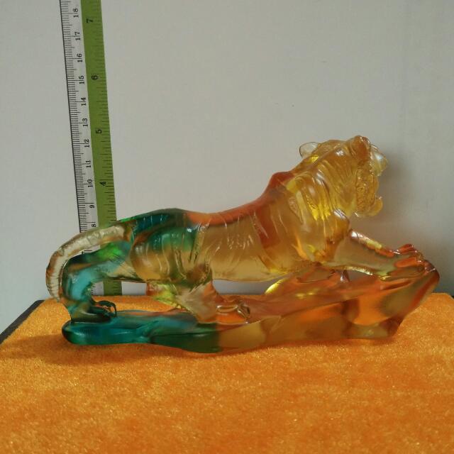 "Lui Li" Figurine #5, Hobbies & Toys, Memorabilia & Collectibles ...