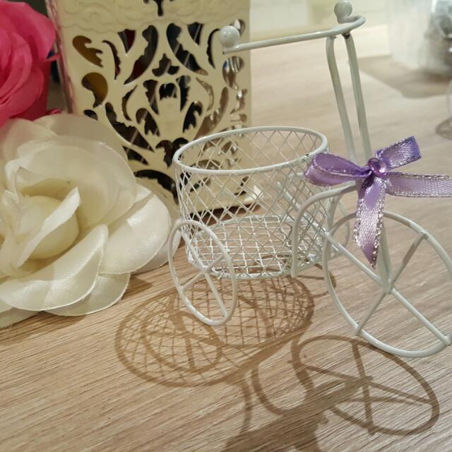 Bekas Bunga Rampai, Hobbies & Toys, Stationery & Craft, Occasions ...