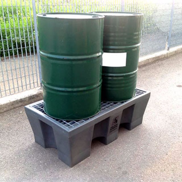 Portable 2drum Polyethylene drip tray with removable galvanised Grating ...