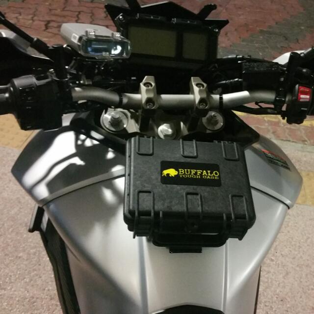 Fully Lockable Tank Case On yamaha TRACER, Car Accessories on Carousell
