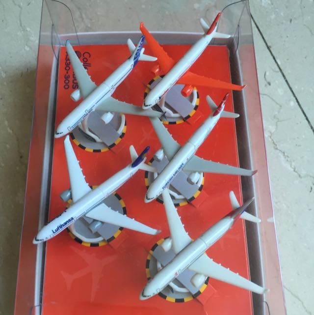 Mini Airbus A330-300 Kinder Bueno Collectors Edition Exclusive To ...