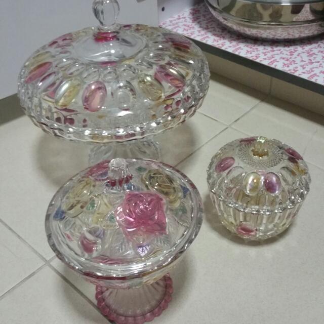 Kuih Glass Display, Furniture & Home Living, Home Decor, Vases ...