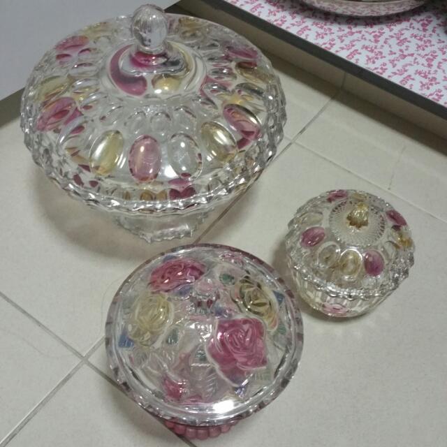 Kuih Glass Display, Furniture & Home Living, Home Decor, Vases ...