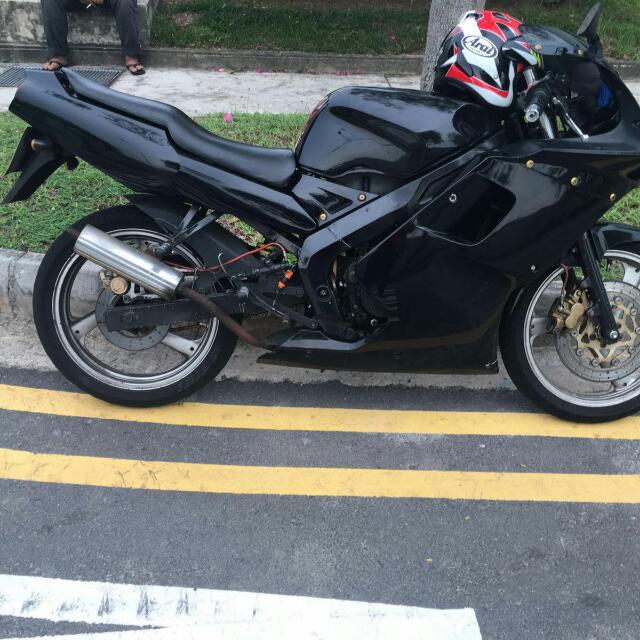 Yamaha Tzm 150, Motorcycles on Carousell