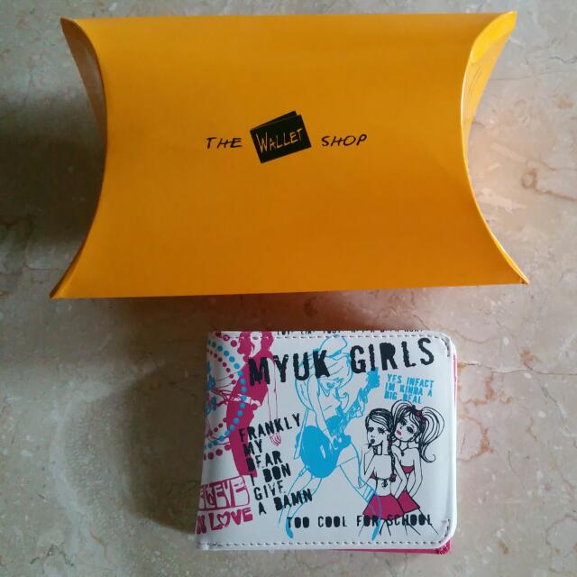 BNIB Myuk Wallet, Women's Fashion, Bags & Wallets, Wallets & Card ...