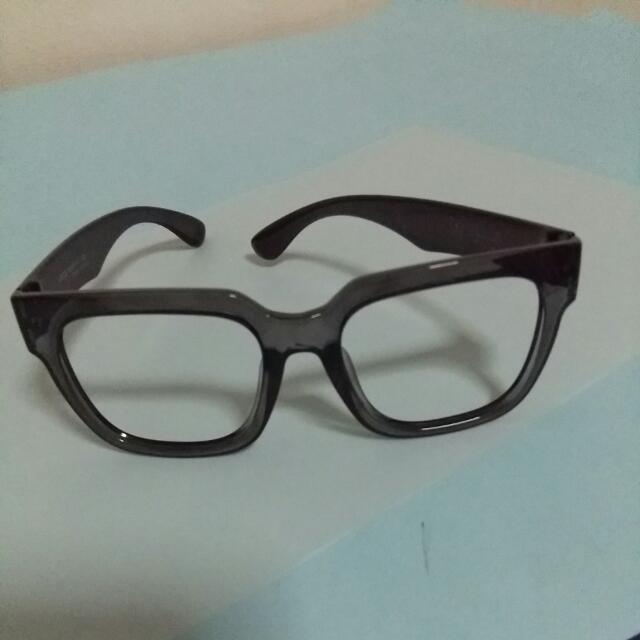 Lacello Spectacle Frame (No Lens), Hobbies & Toys, Memorabilia ...