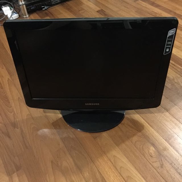 Samsung 20" LCD TV, TV & Home Appliances, Washing Machines and Dryers ...