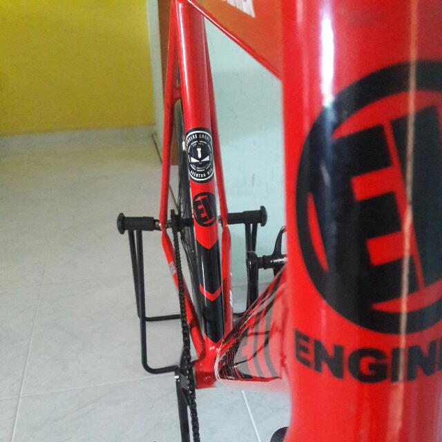 Fixie Frameset Engine 11 Sprinter (Red), Sports Equipment, Bicycles ...