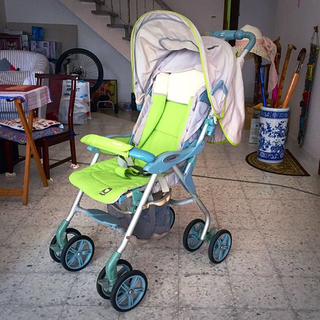 COMBI Green Stroller, Babies & Kids, Going Out, Strollers on Carousell